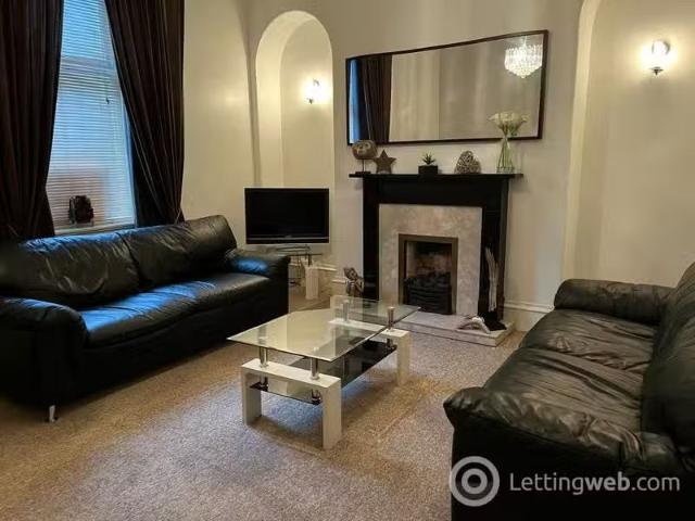 Property to rent in Northfield Place, Rosemount, Aberdeen, AB2.