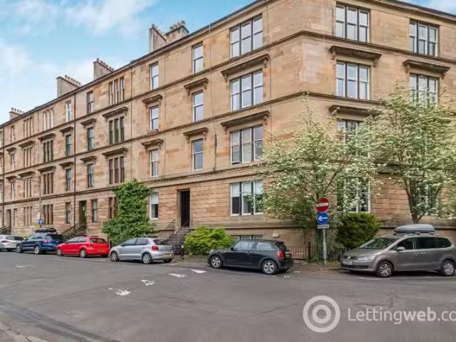 Property to rent in Otago Street, Hillhead, Glasgow, G12 8NS