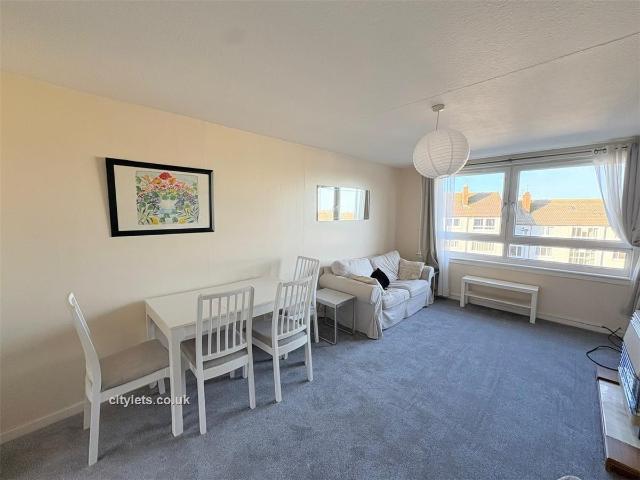 Property to rent in Oxgangs, EH13, Oxgangs Farm Drive properties 483201