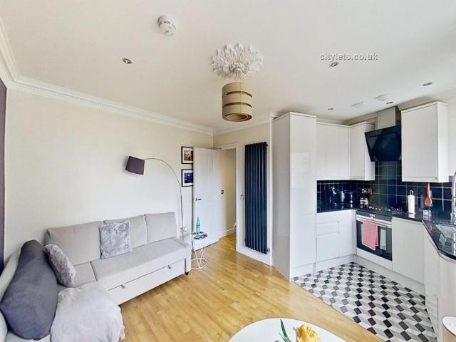 Property to rent in Old Town, EH1, Cockburn Street properties 576406
