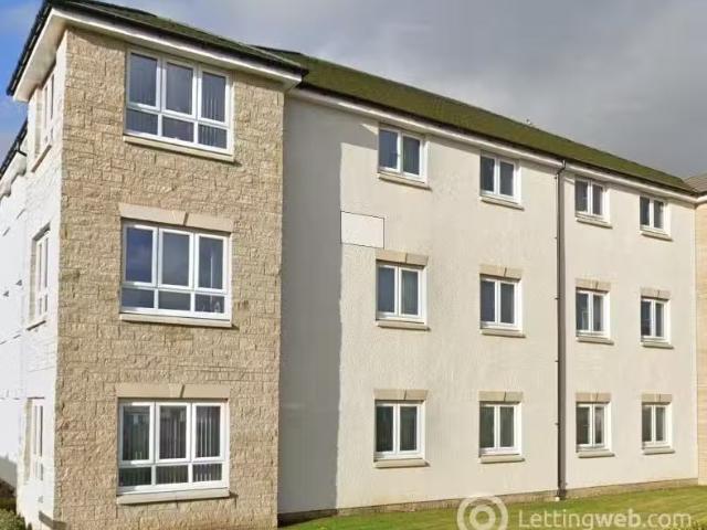 Property to rent in Old Duloch Court, Dunfermline, KY11 8ZU