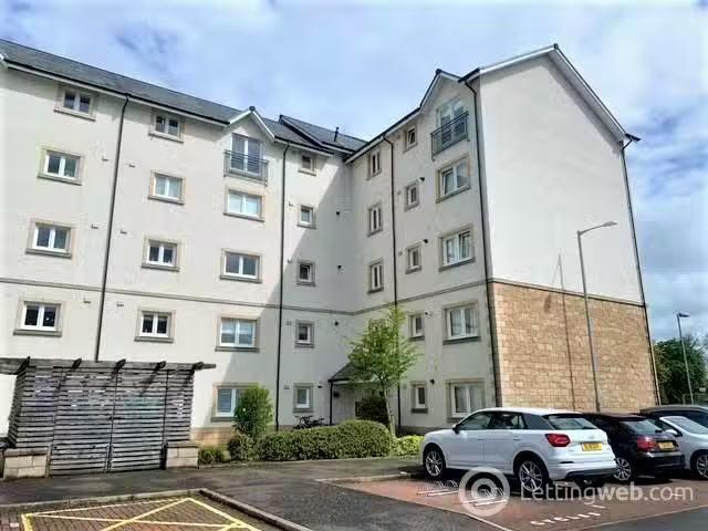 Property to rent in Old Harbour Square, Stirling Town, Stirlin.