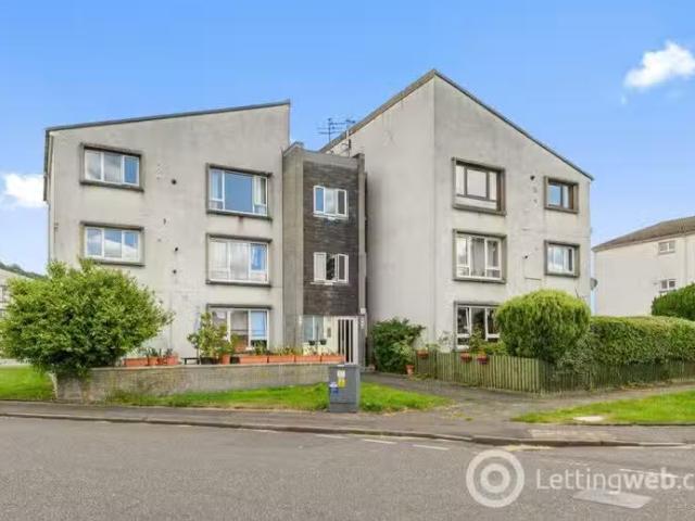 Property to rent in Avenue Park, Bridge of Allan, Stirling, FK.