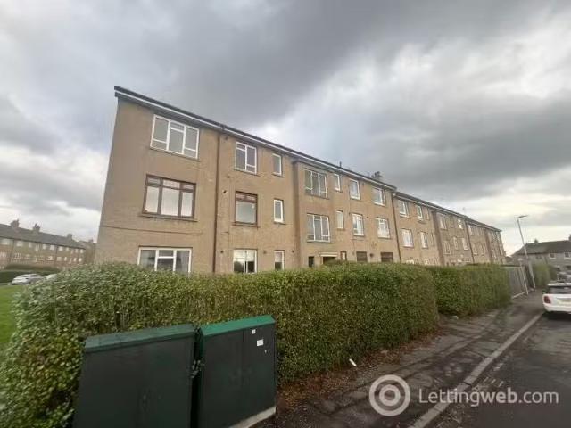 Property to rent in Aboyne Avenue,, Dundee, DD4 7TA