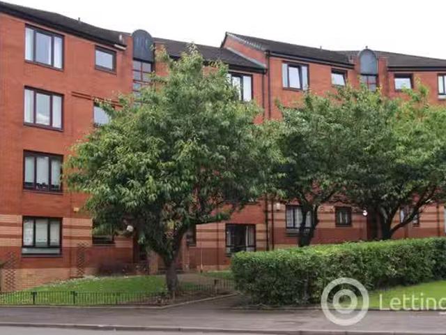 Property to rent in Adamswell Street, Springburn, Glasgow, G21.