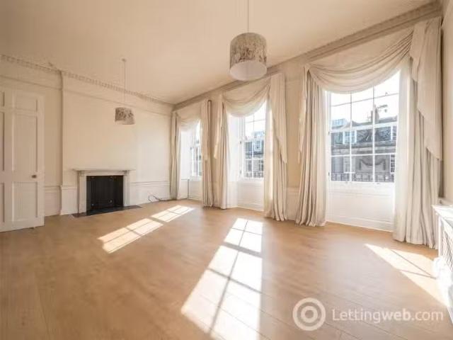 Property to rent in ALBANY STREET, EDINBURGH, EH1
