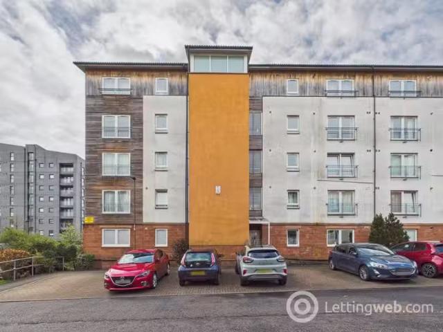 Property to rent in Albion Gardens, Easter Road, Edinburgh, EH.