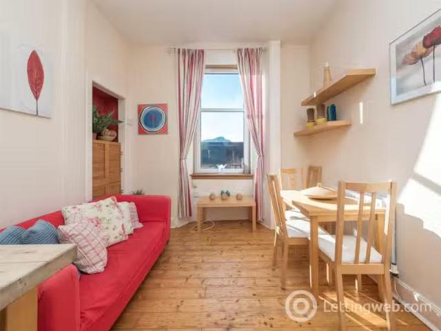 Property to rent in Albion Road, Edinburgh, Midlothian, EH7