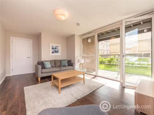 Property to rent in Annandale Street, Edinburgh, EH7