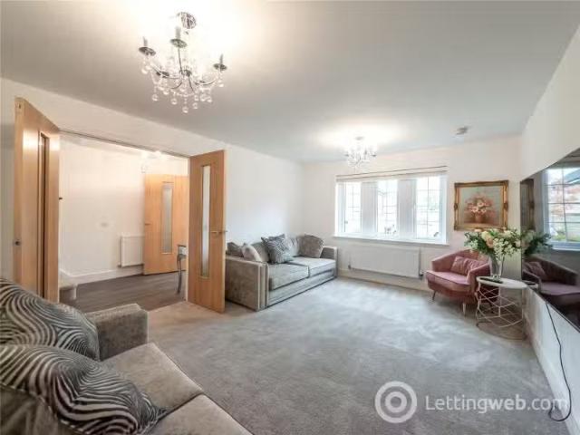 Property to rent in Ashgrove Gardens, Loanhead, EH20