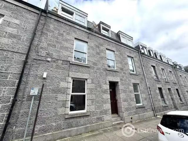 Property to rent in Ashvale Place, City Centre, Aberdeen, AB10.