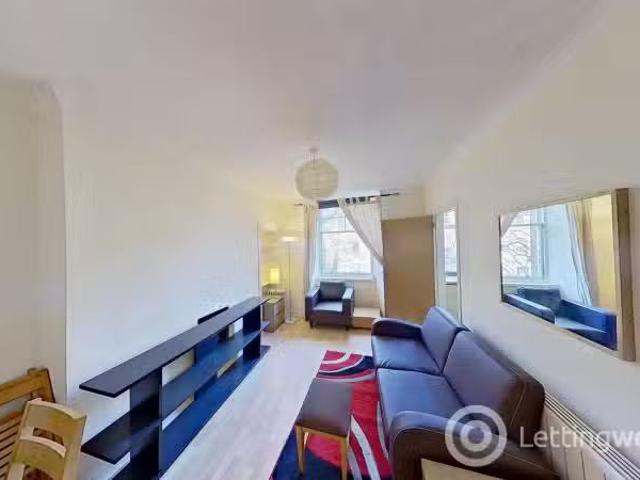 Property to rent in BUCCLEUCH STREET, EDINBURGH, EH8
