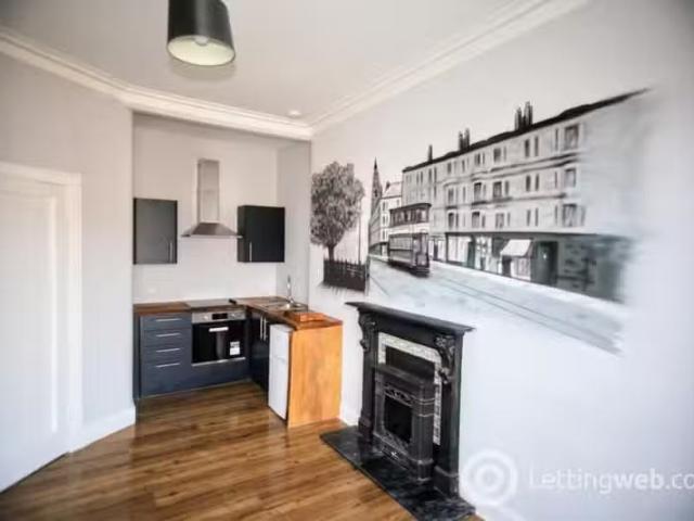 Property to rent in Butterbiggins Road, Govanhill