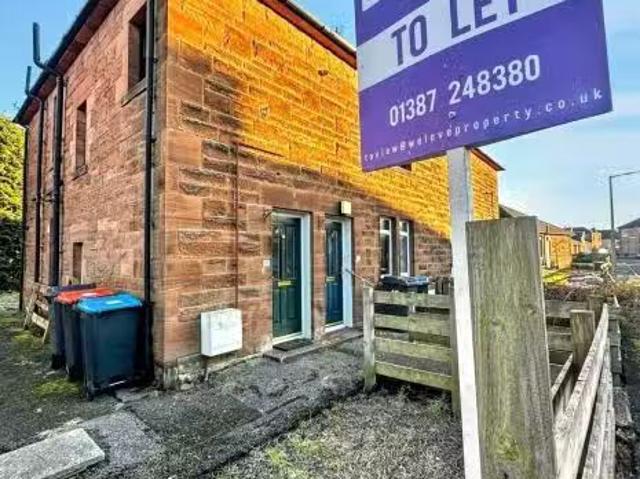 Property to rent in Ballater Avenue, Dumfries