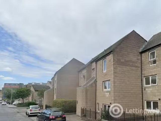 Property to rent in Bangor Road, Edinburgh, EH6