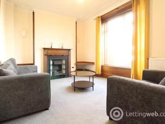 Property to rent in Bank Street, Woodside, AB24