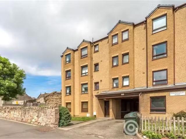 Property to rent in Baronscourt Road, Meadowbank, Edinburgh, E.