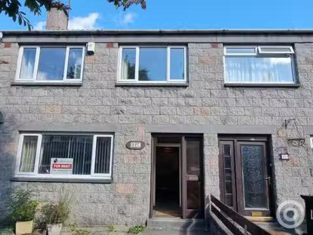 Property to rent in Bedford Place