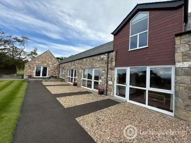 Property to rent in Bedrooms, High Road, Strathkinness