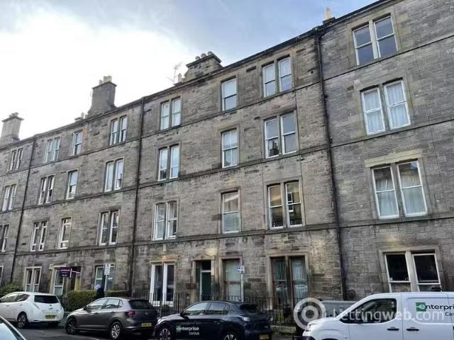Property to rent in Blackwood Crescent, Edinburgh