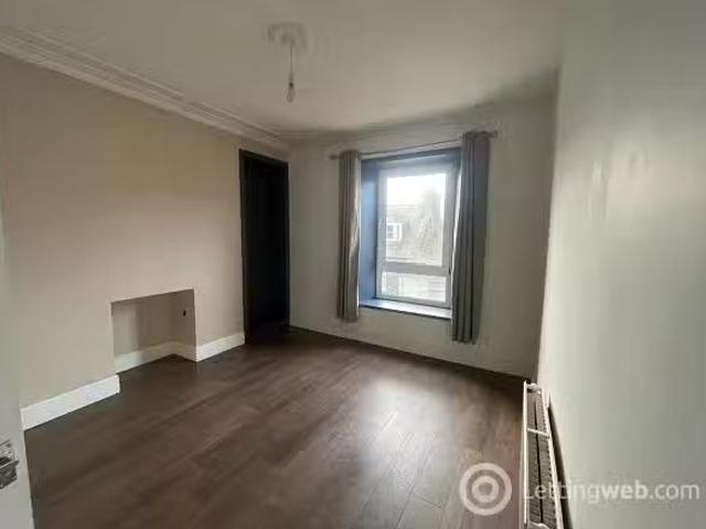 Property to rent in Bon Accord Street