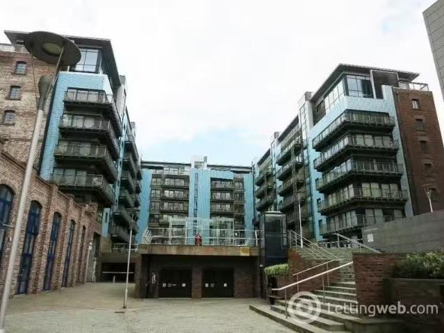 Property to rent in Breadalbane Street, Edinburgh, Midlothian.