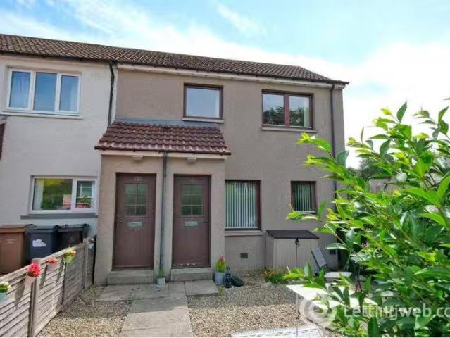 Property to rent in Broomhill Terrace, Aberdeen, AB10
