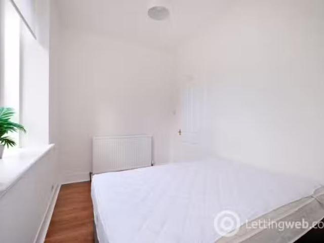 Property to rent in Broomhill Road, West End, Aberdeen, AB10 6HU