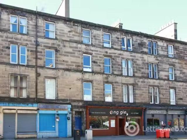 Property to rent in Brougham Place, Tollcross, Edinburgh, EH3.