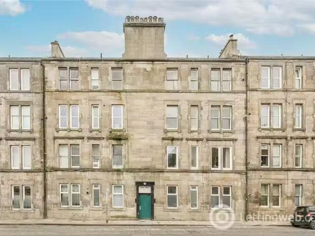 Property to rent in Broughton Road, Edinburgh