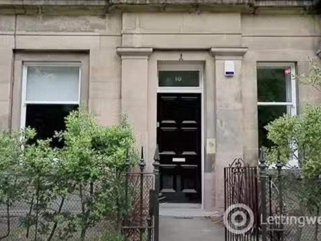 Property to rent in Brunton Place, New Town, Edinburgh