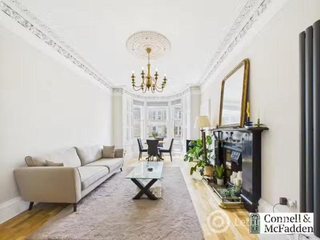 Property to rent in Bruntsfield Avenue, Bruntsfield, Edinburgh.