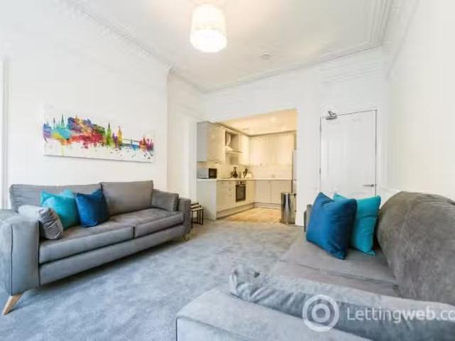 Property to rent in Bruntsfield Avenue, Edinburgh, EH10