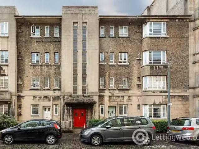 Property to rent in Bruntsfield Gardens, Bruntsfield, Edinburg.