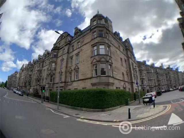 Property to rent in Bruntsfield Place, Bruntsfield, Edinburgh.