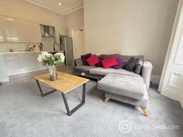 Property to rent in Bruntsfield Place