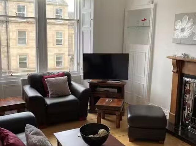 Property to rent in brunswick street, Leith, Edinburgh, eh75jd