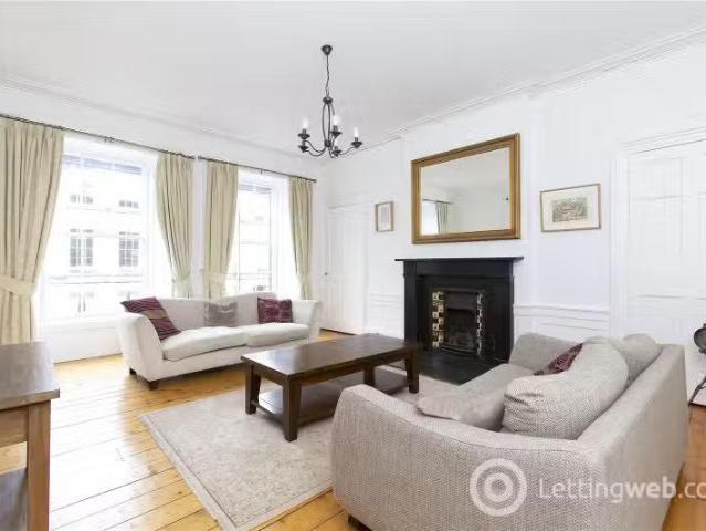 Property to rent in Cumberland Street, Edinburgh, EH3