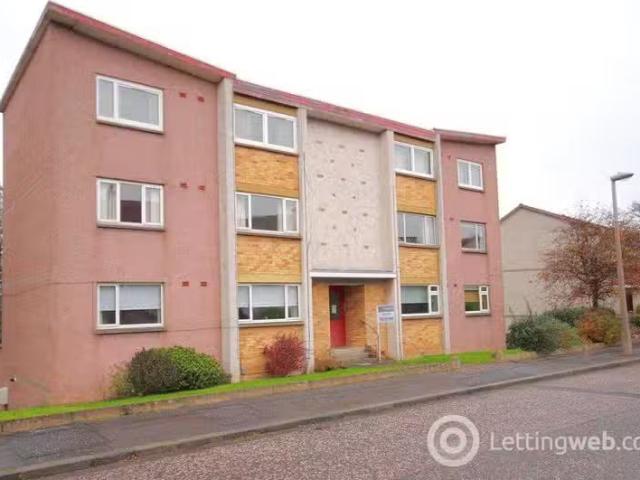 Property to rent in Caiystane Gardens, Fairmilehead, Edinburgh