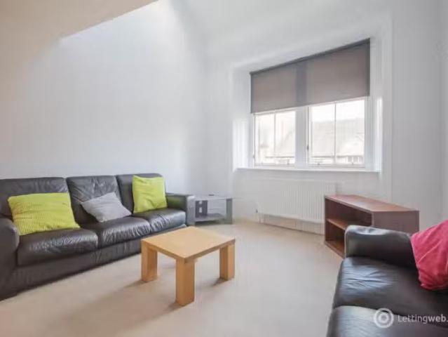 Property to rent in Canongate, Edinburgh, EH8 8DD