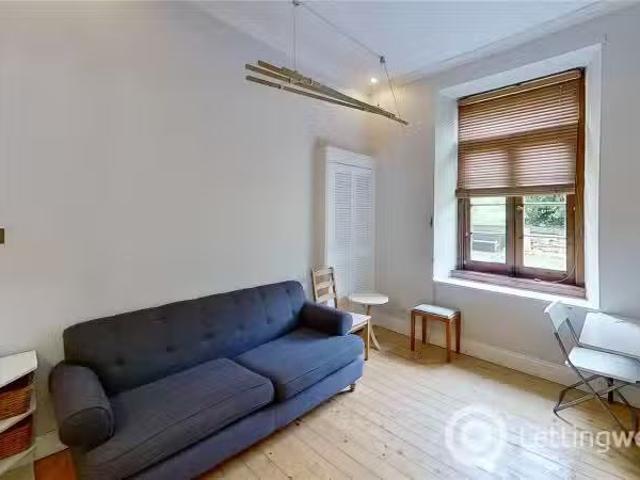 Property to rent in Canonmills, Edinburgh, EH3