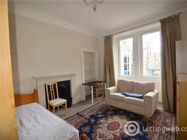 Property to rent in Cathcart Place, Edinburgh, EH11