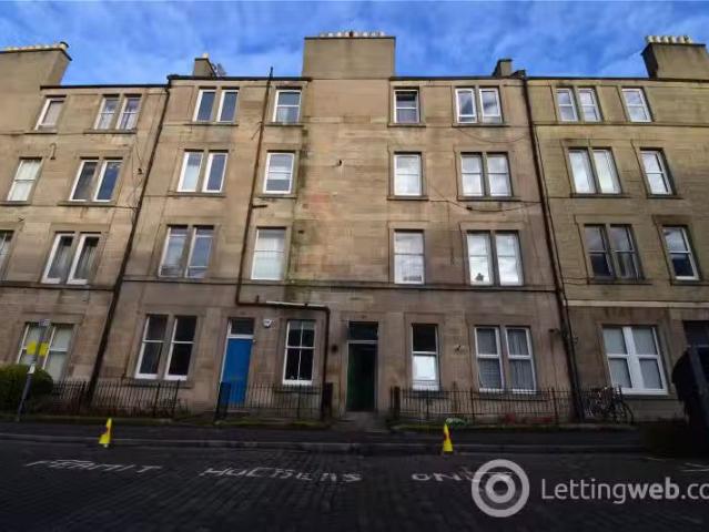 Property to rent in Cathcart Place, Edinburgh, Midlothian, EH11