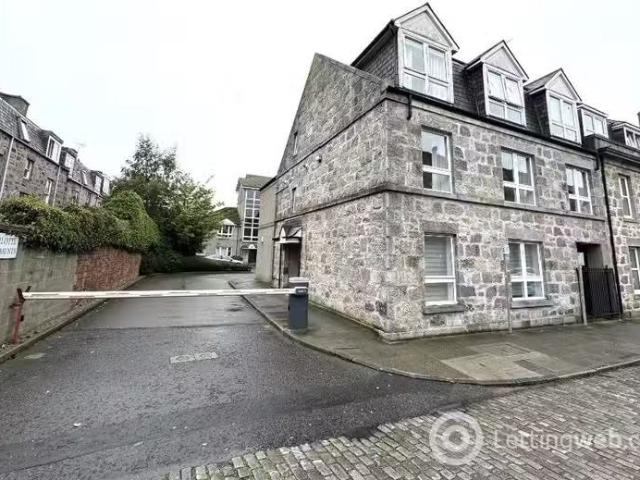 Property to rent in Charlotte Street, City Centre, Aberdeen, A.