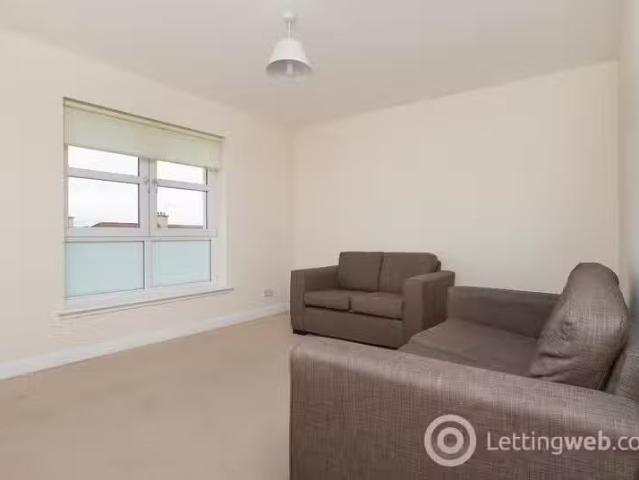 Property to rent in Chesser Crescent, Edinburgh, EH14