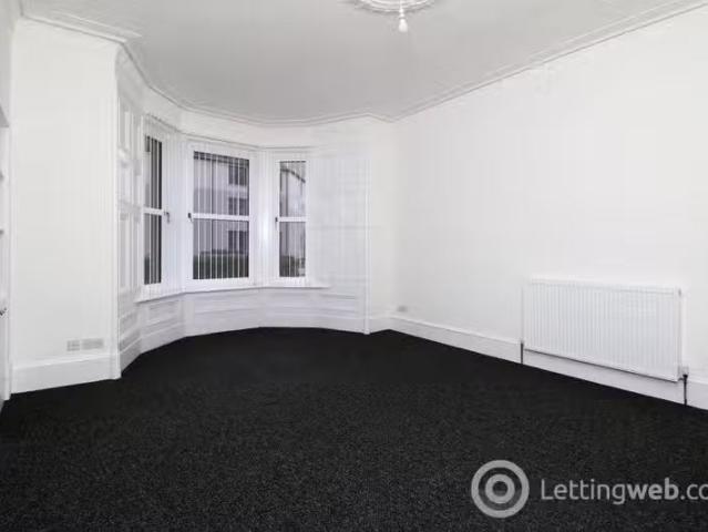 Property to rent in Clepington Road, Dundee