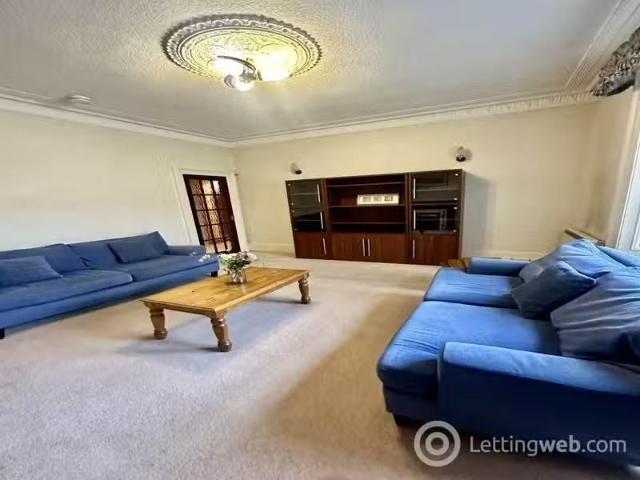 Property to rent in Clepington Road, Dundee