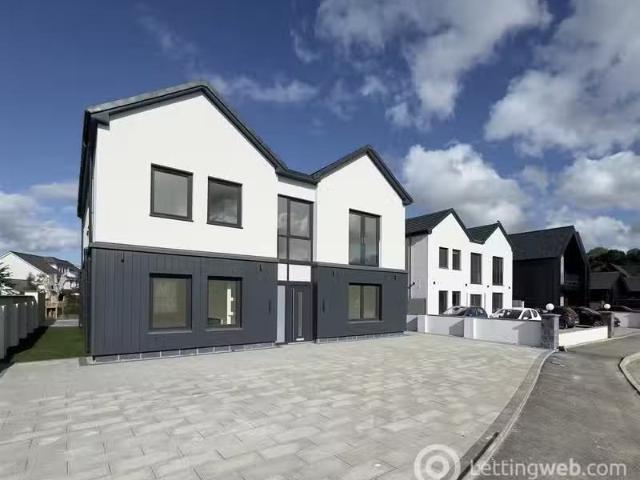 Property to rent in Clyde Grove, Crossford, Carluke, ML8 5WN