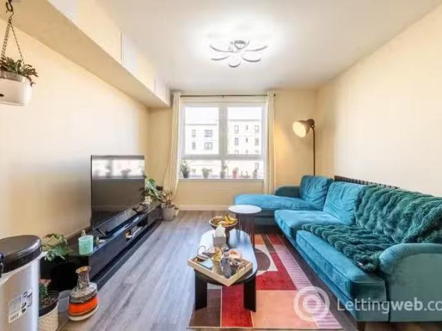 Property to rent in Colonsay Close, Granton, Edinburgh, EH5 1BT