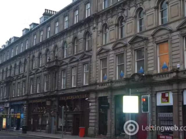 Property to rent in Commercial Street, City Centre, Dundee, DD.